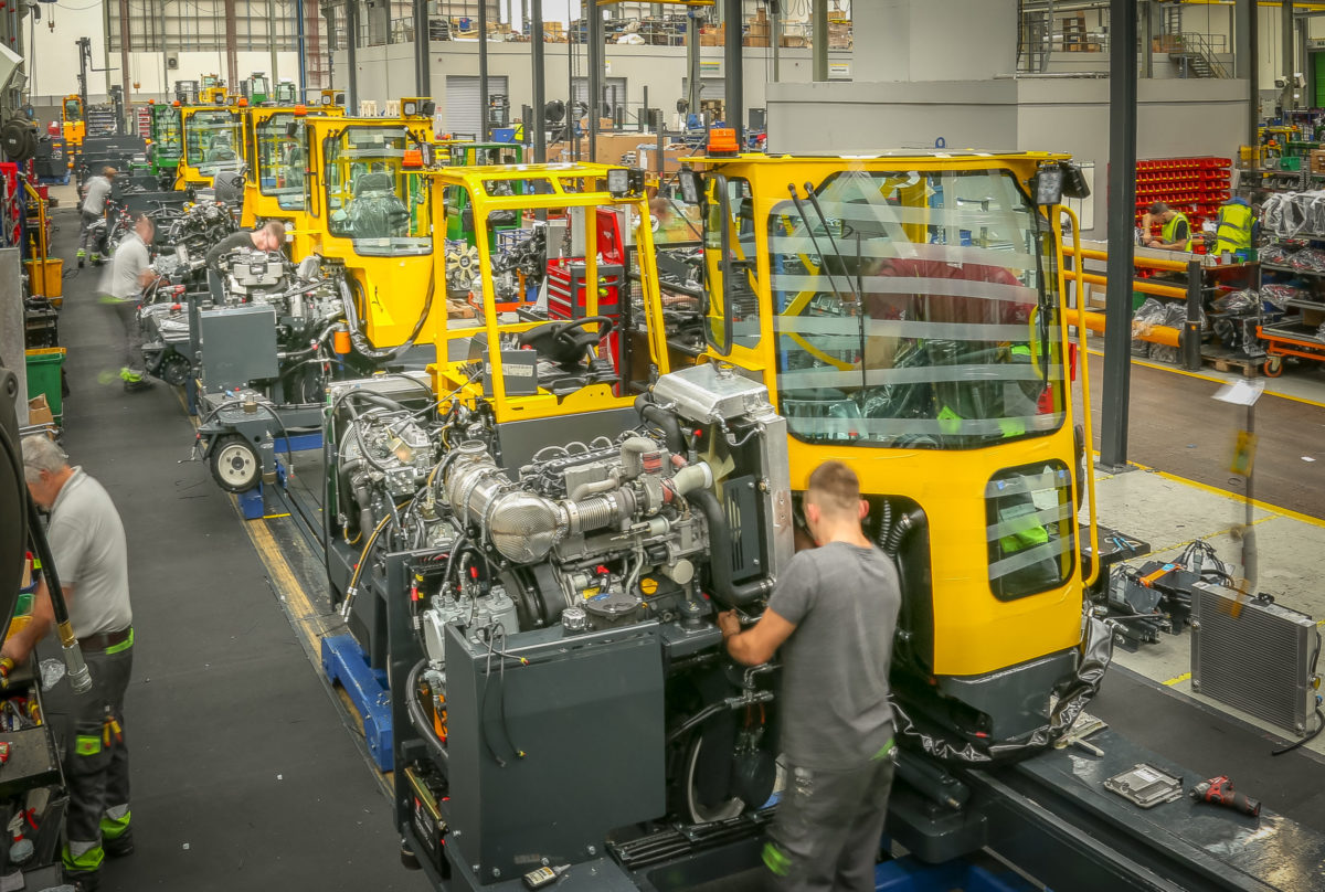 We are Hiring a Spray Painter to join our team - Combilift