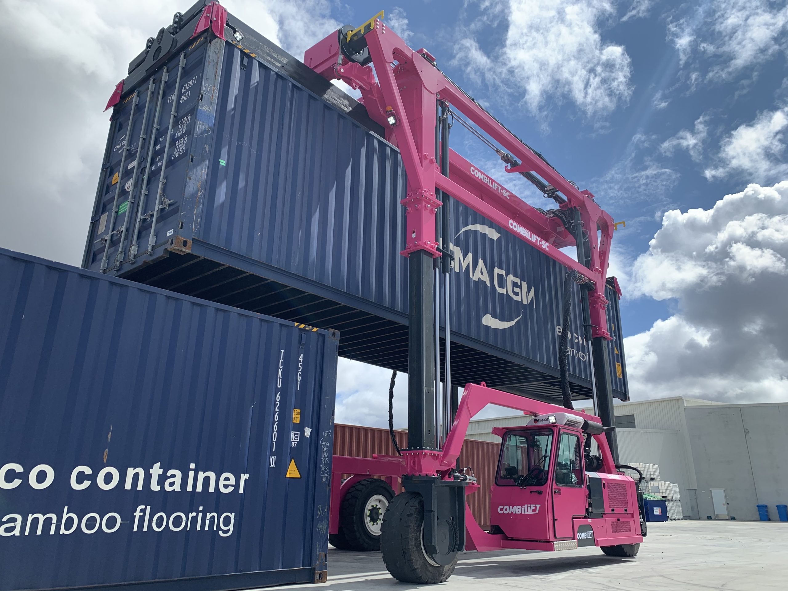 Straddle Carrier - cost effective solution for handling containers ...